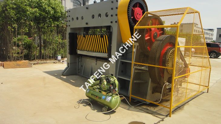 heavy Expanded metal press; heavy Expanded mesh machine; heavy type ...